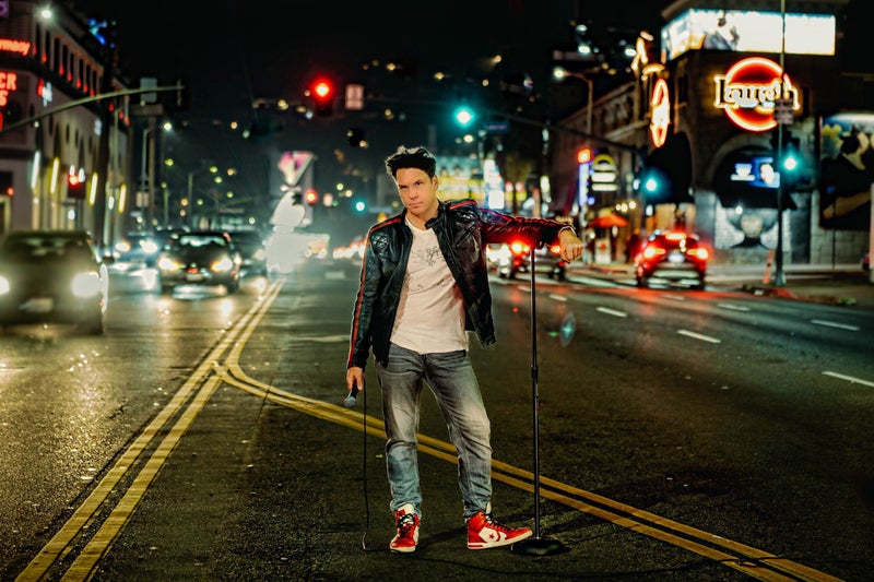 'Prey' actor Dane DiLiegro on his role as the iconic Predator