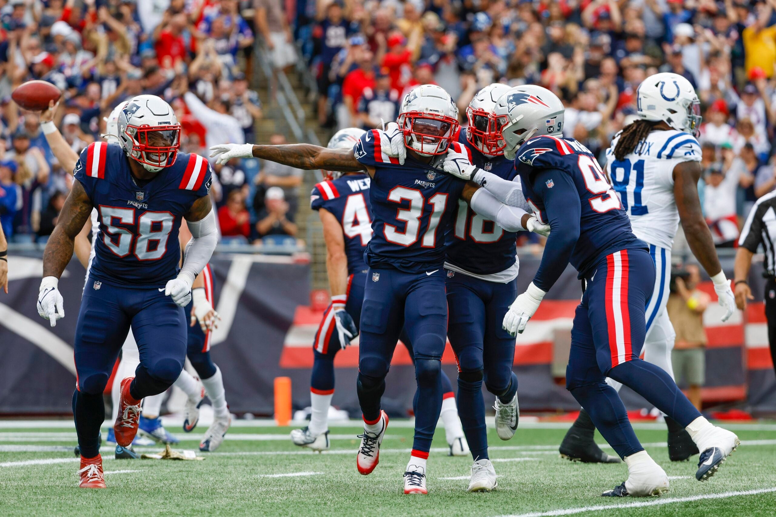 Scott Zolak livened up the Patriots' preseason TV broadcast