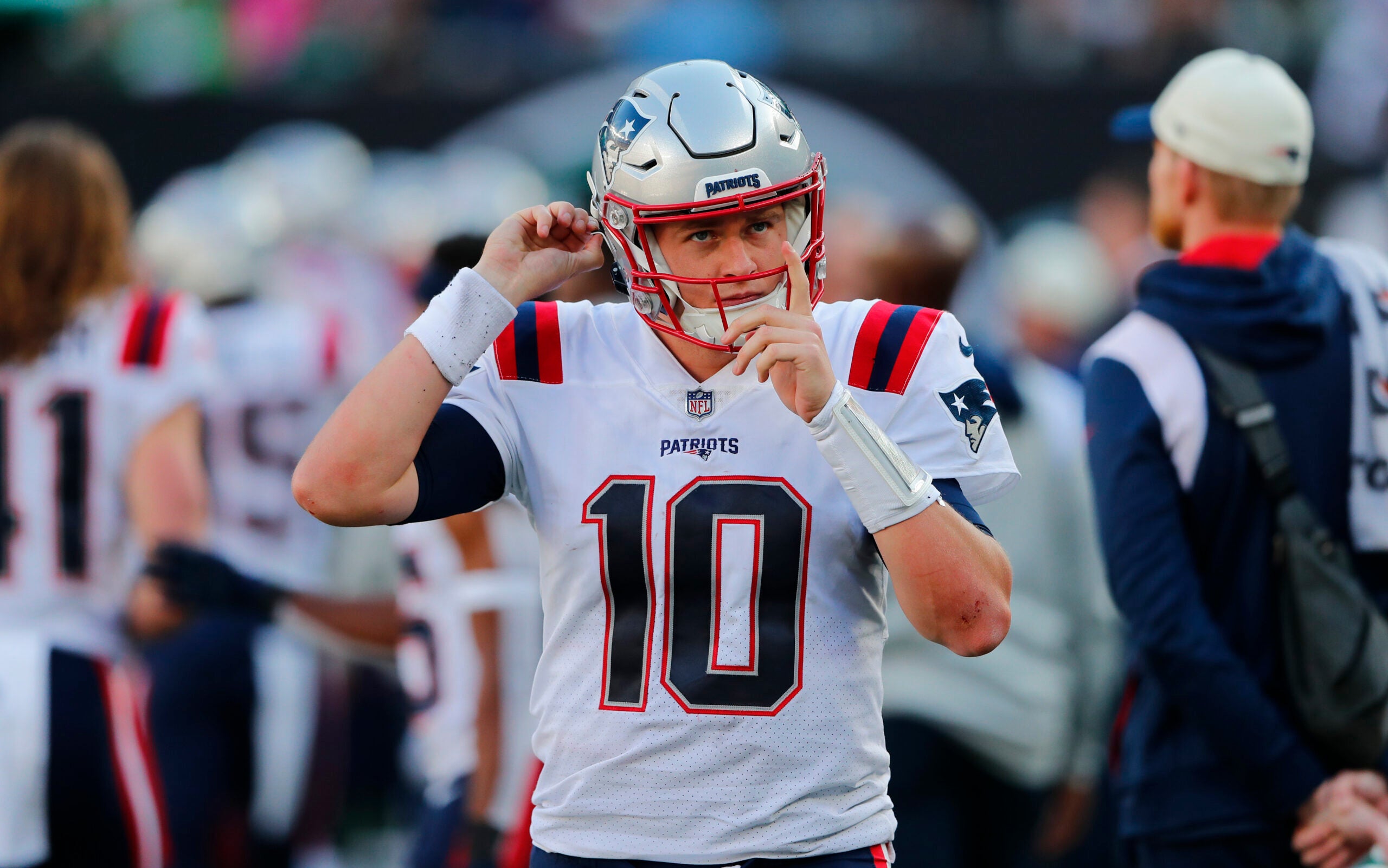 5 takeaways from Mac Jones and the Patriots' first preseason action