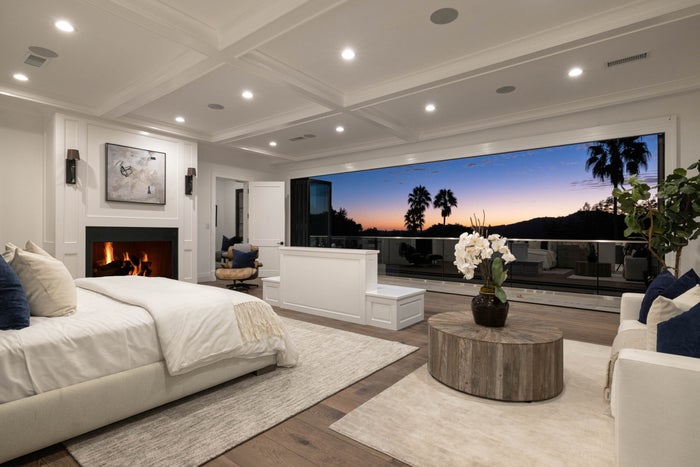 The top 10 celebrity real estate stories of 2022