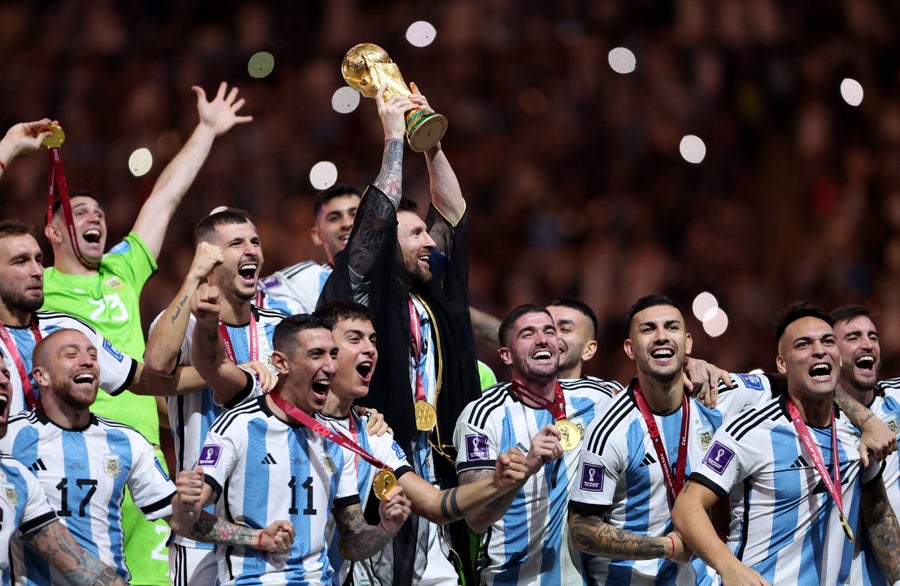 Álvarez surges, scores, carries Argentina to World Cup final