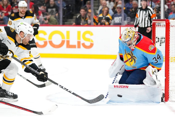 A fire alarm forced NESN’s Bruins broadcasters off air Thursday