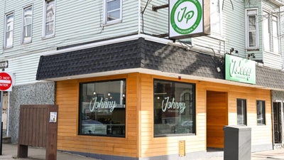 Takeout restaurant Johnny Pomodoro opens in Charlestown