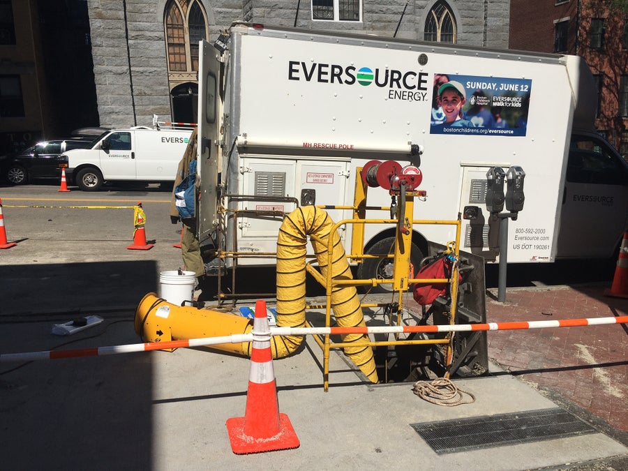 Eversource to replace 6,000 Boston manhole covers with new, safe models