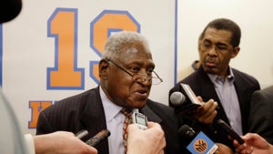 Willis Reed, leader on Knicks' 2 title teams, dies at 80