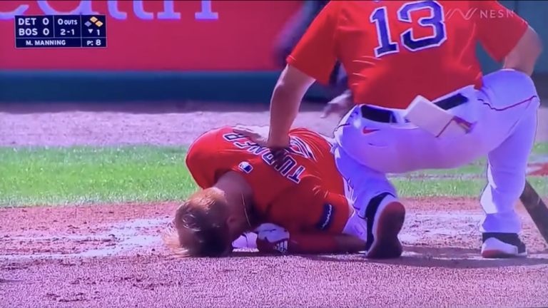Red Sox' Justin Turner taken to hospital after getting hit in head by pitch