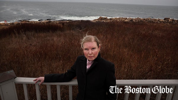 At a Cape Cod landmark, a strategic retreat from the ocean