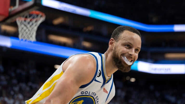 Steph Curry scores playoff career-high 50 Warriors down Kings in Game 7