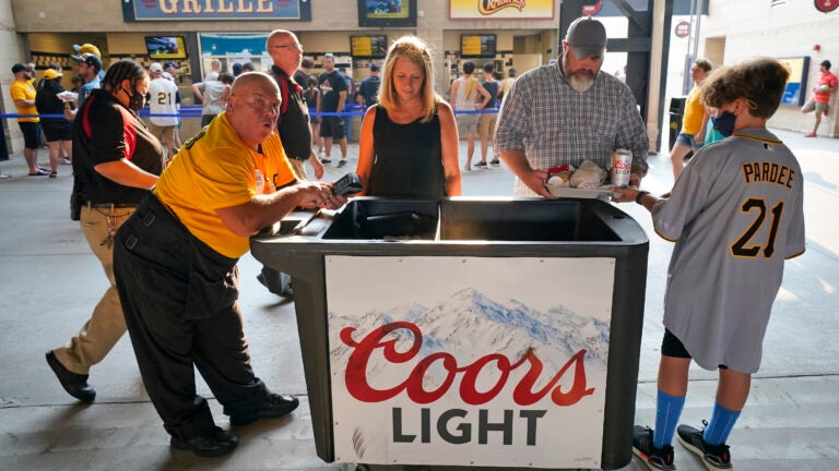 Bottoms up! Some MLB teams extend beer sales to 8th inning