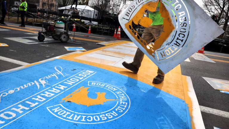 Here's how the start and finish lines look for the 2023 Boston Marathon