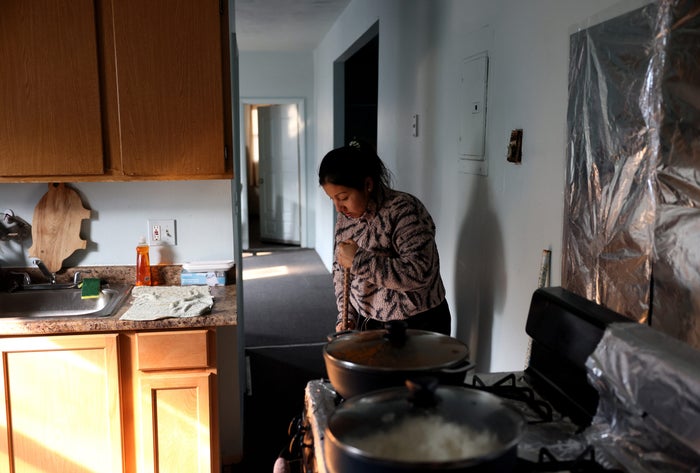 Influx of migrants in Massachusetts continues to overwhelm state ...