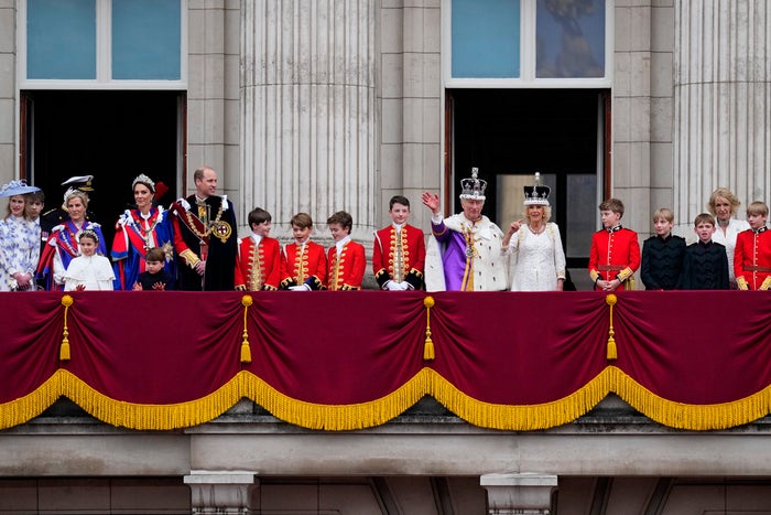Photos: Charles III crowned in London