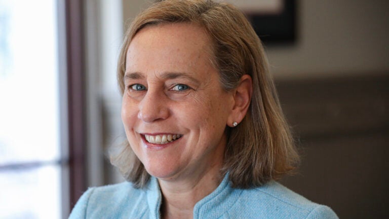 Manchester Mayor Craig eyes run for New Hampshire governor