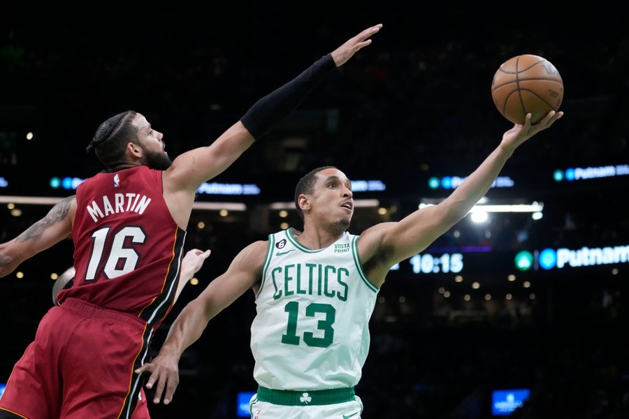 5 Boston-area sports bars to watch the Celtics