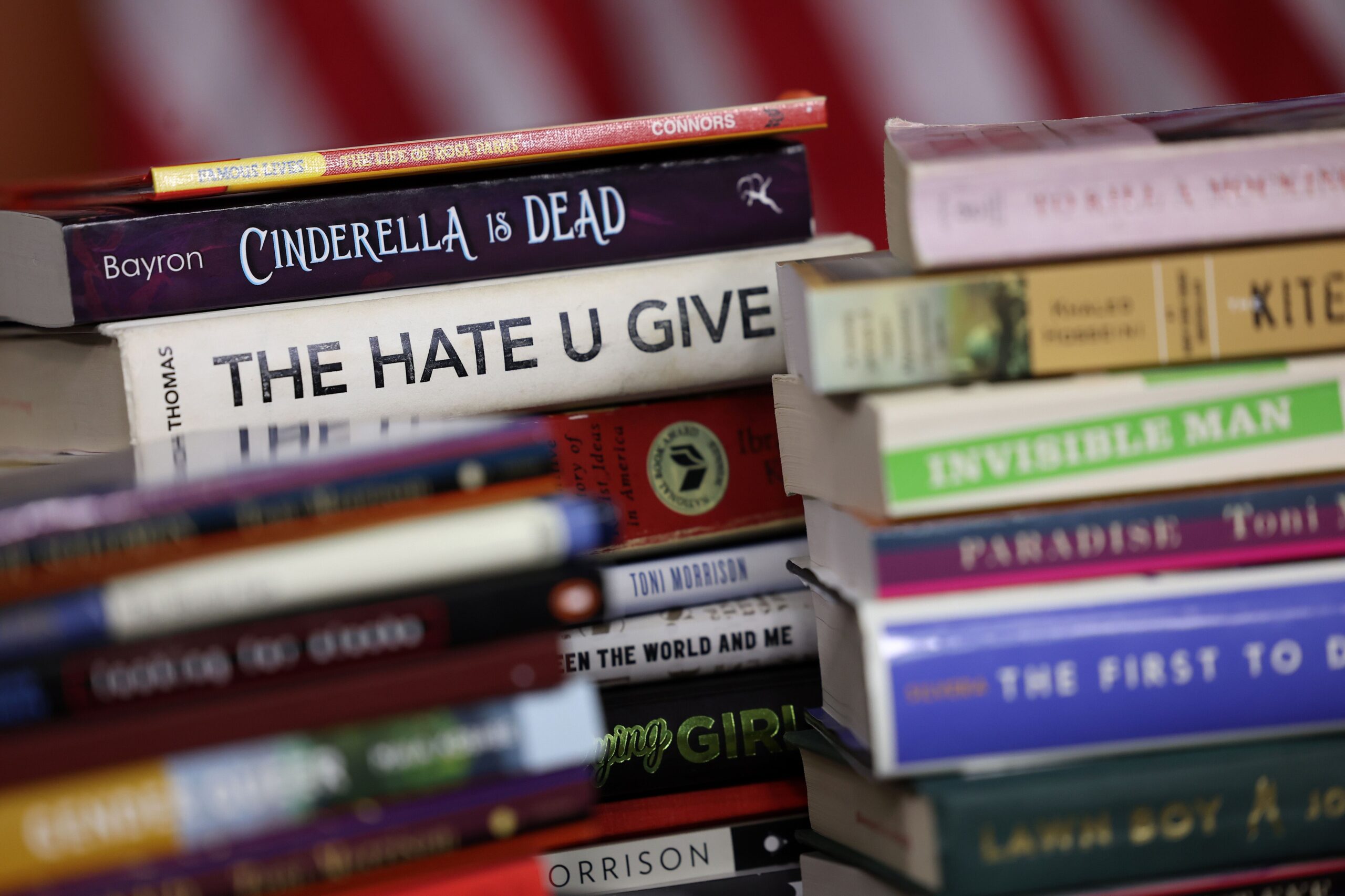 Cambridge school district says it ‘did not authorize’ librarian’s ...