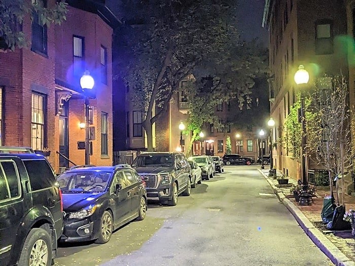 Why some street lights on I-93 — and around Boston — are bright purple