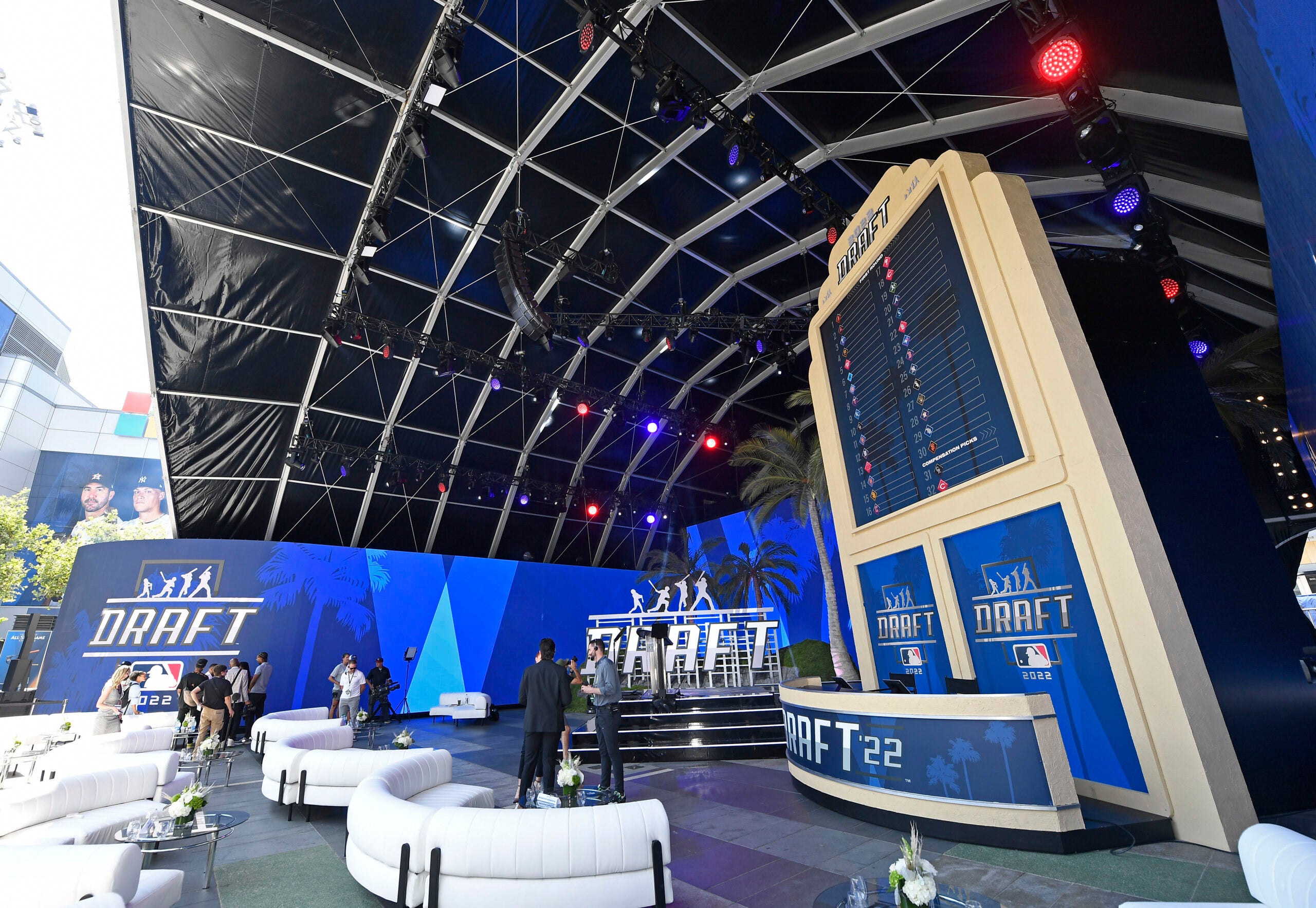 Jake Peavy shows off his duck boat painted as a 'tribute' to Boston