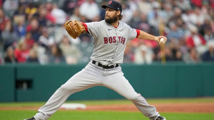 Former Red Sox pitcher addresses release after homophobic tweets