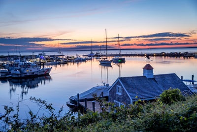 7 places to eat along the water on the South Shore