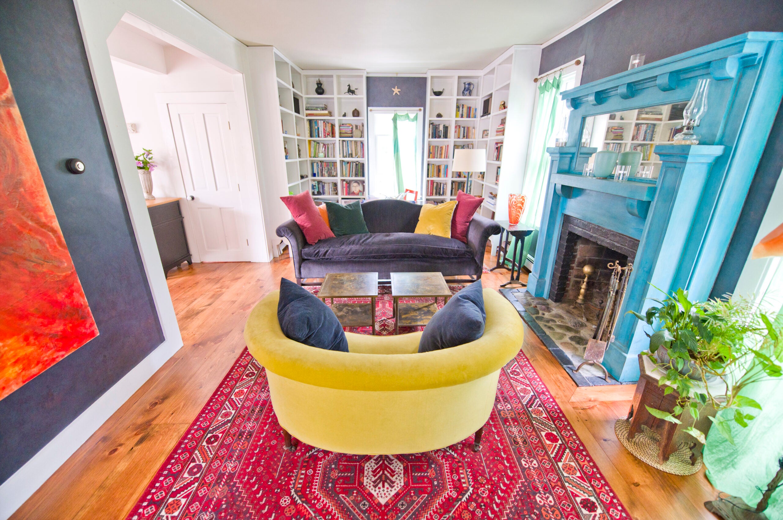 Home of the Week: The decks are stacked in favor of this hilltop Hull ...