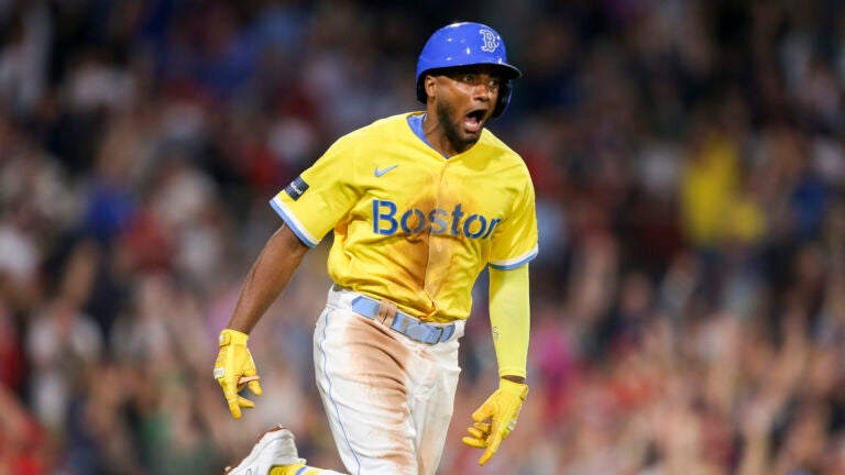 Watch: Pablo Reyes clubs walk-off grand slam for Red Sox