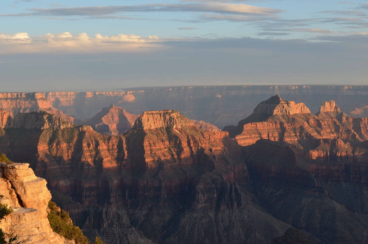 North Dakota 13-year-old survives nearly 100-foot fall at Grand Canyon