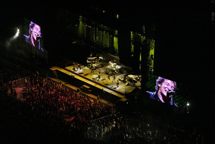 Boston.com readers pick the best Fenway concert performer ever