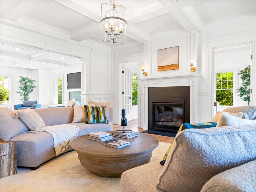 In slam dunk, ex-Celtics star Brogdon sells home quickly