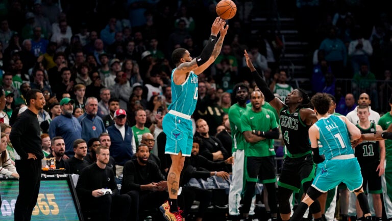 Celtics fall to Hornets in overtime 121-118 despite 45 from Tatum