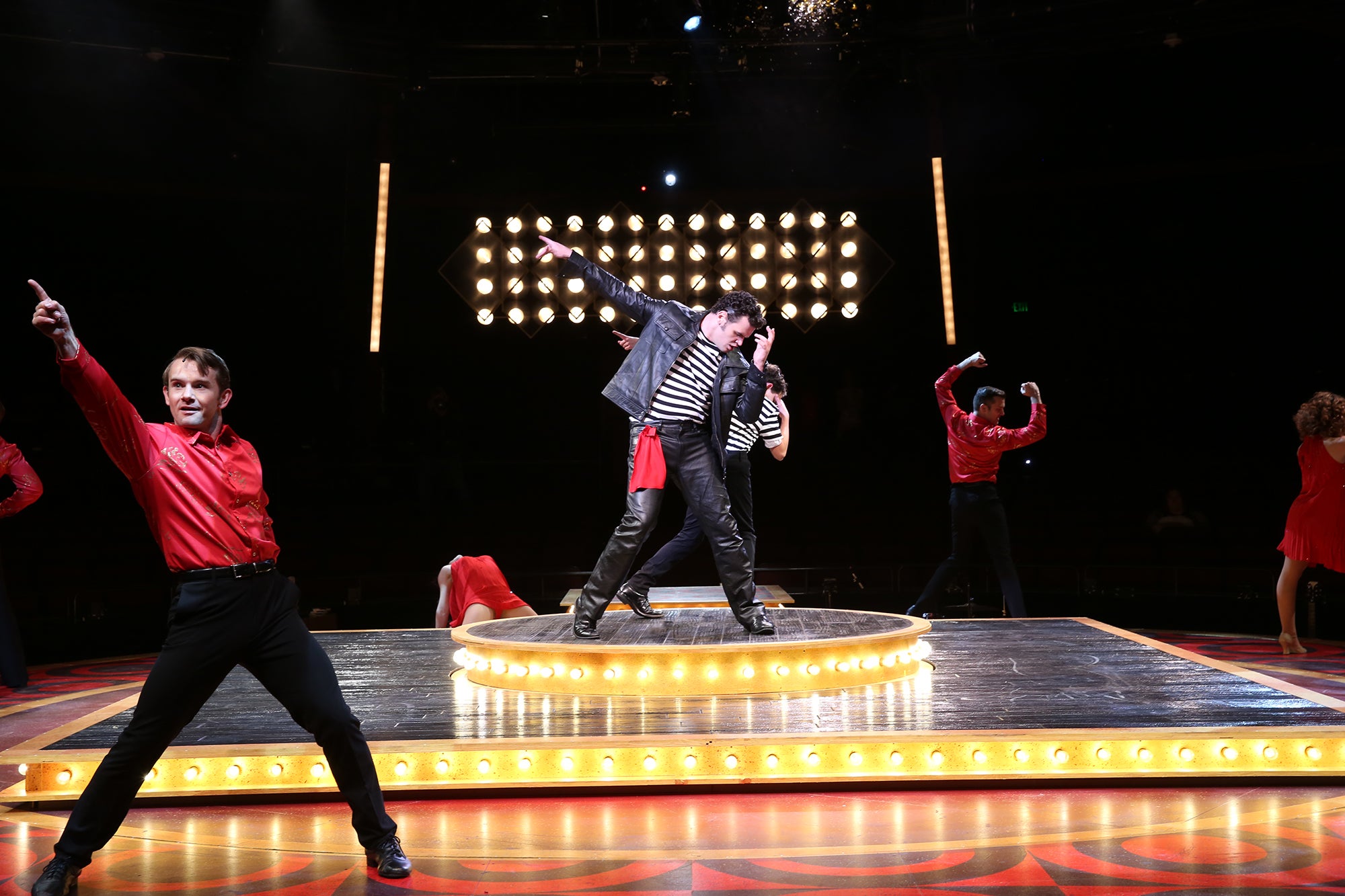 Review: Elvis is everywhere in new North Shore production