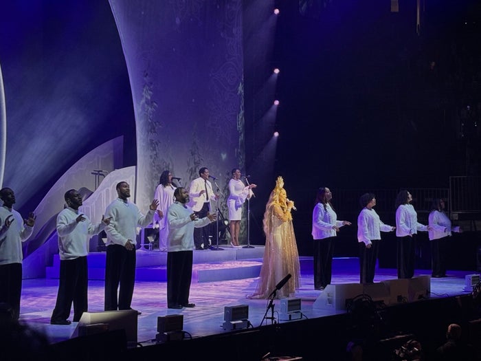 Review & setlist: Mariah Carey at TD Garden, Dec. 11, 2023