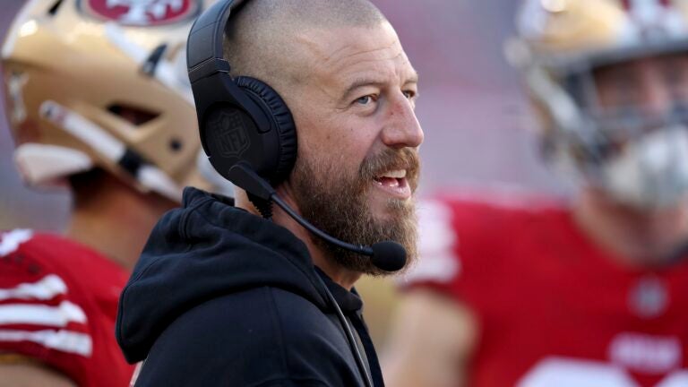 Patriots reportedly add 2 names to offensive coordinator search