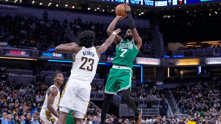 Celtics fall to Pacers after late officiating controversy: 8 takeaways