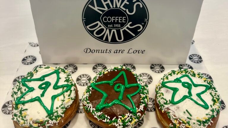 Kane's joins Derrick White All-Star push by naming donut for him