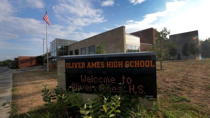 Judge grants Oliver Ames boys basketball team tournament entry