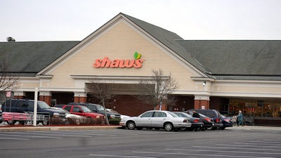 Shaw’s announces two store closures in New England