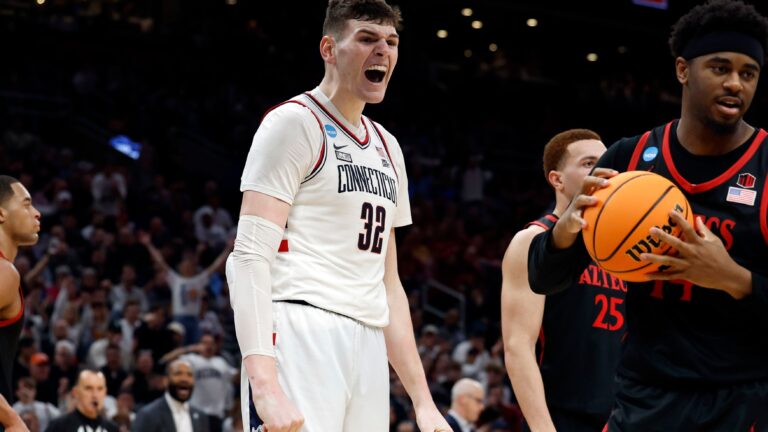 Stacey Porrini Clingan’s legacy inspires UConn's Donovan Clingan