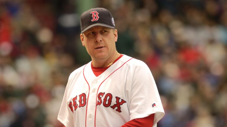 Curt Schilling regrets how he handled Tim Wakefield's diagnosis