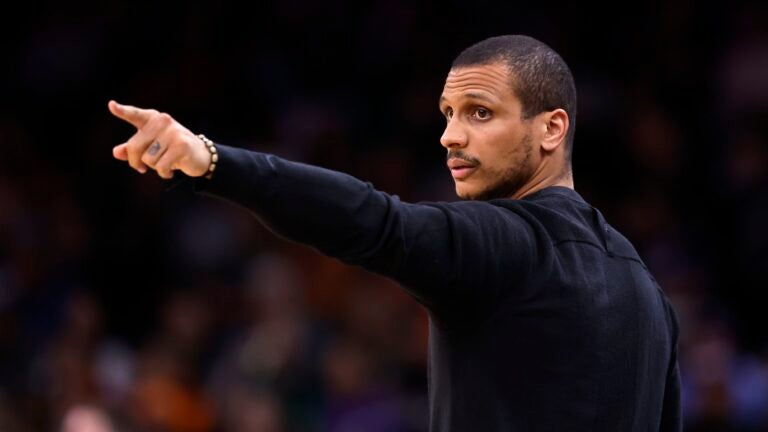 Joe Mazzulla, Matt Ryan speak to Boston College football team