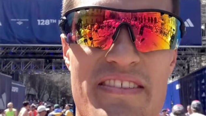 Influencer Davis Clarke breaks 3 hours in Boston Marathon