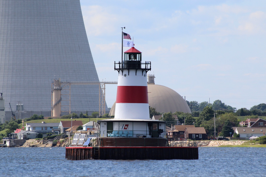 12 lighthouses on the Massachusetts Lighthouse Trail