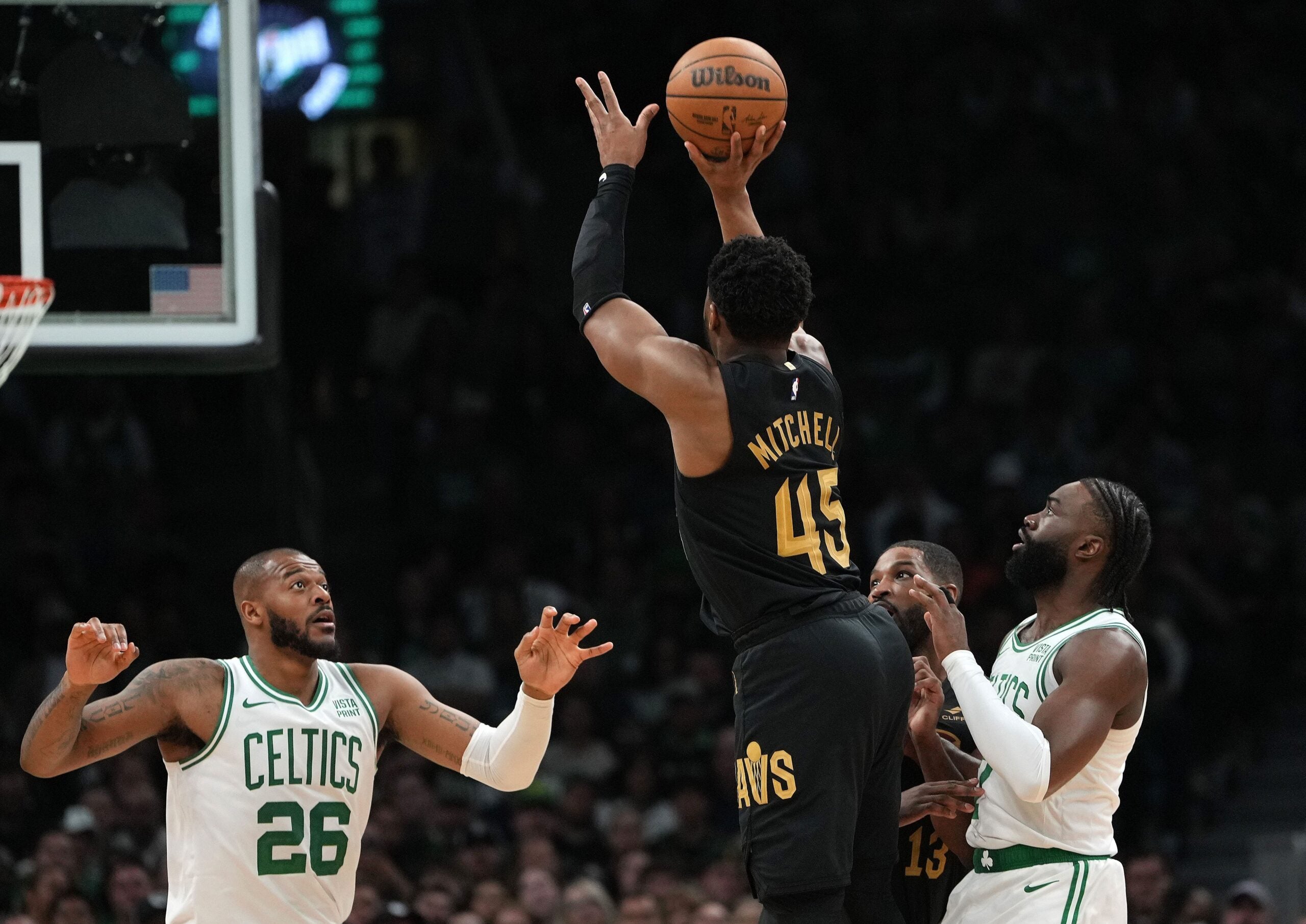 Donovan Mitchell made Cavaliers dangerous in Game 2 vs. Celtics