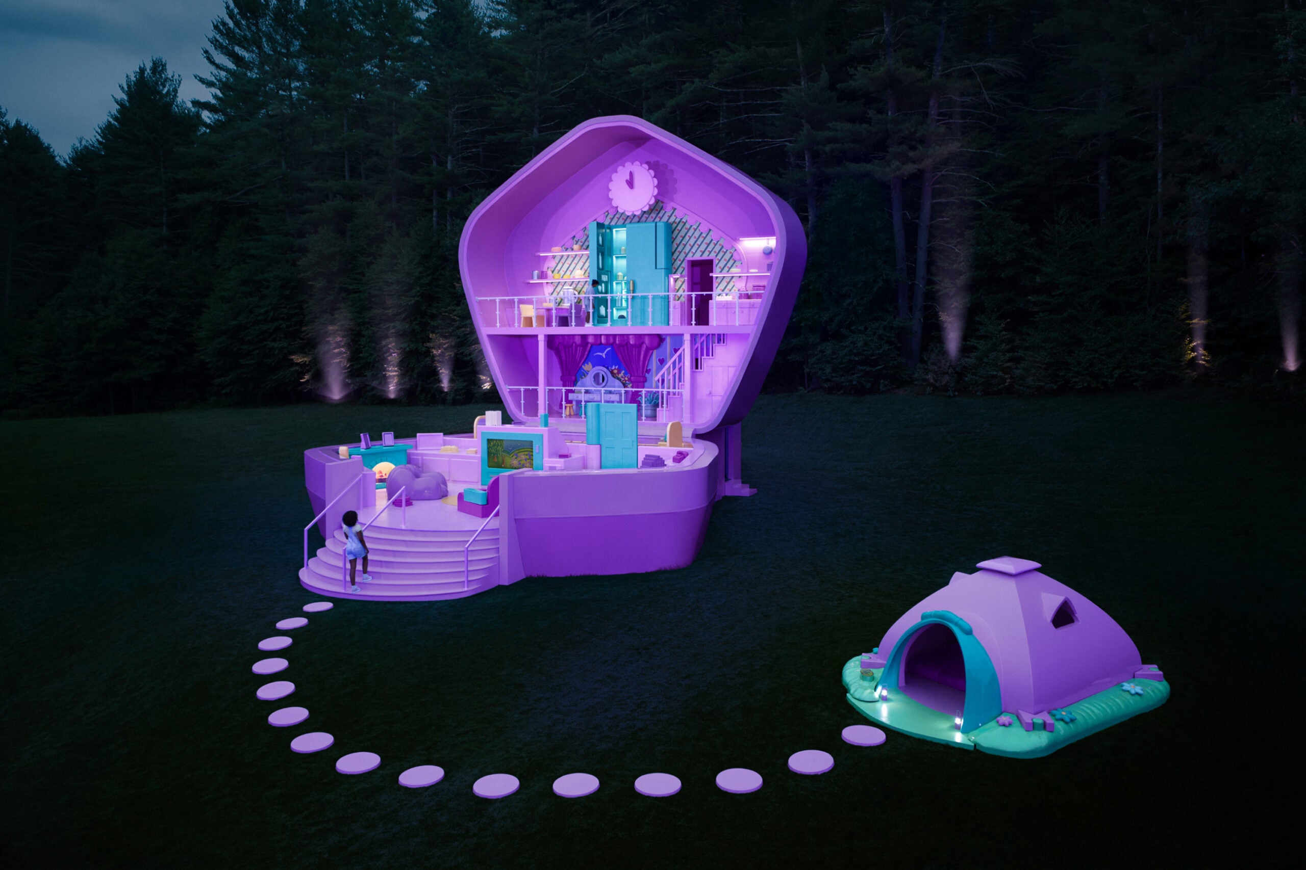 See inside: A life-sized Polly Pocket house in Littleton