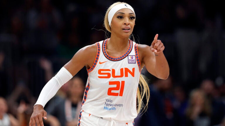 Dijonai Carrington Praised Boston Criticized Wnba After Suns Win