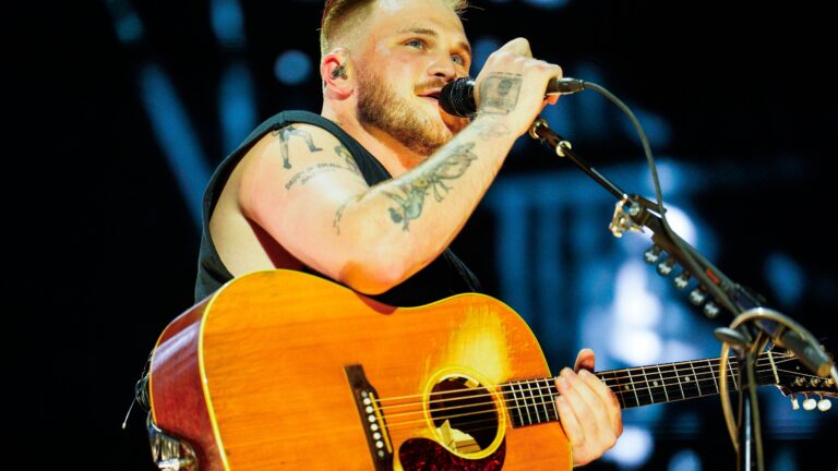 Zach Bryan announces 2026 Gillette Stadium concerts | Boston.com