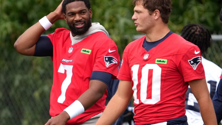 Readers share overwhelming support for the Patriots starting QB