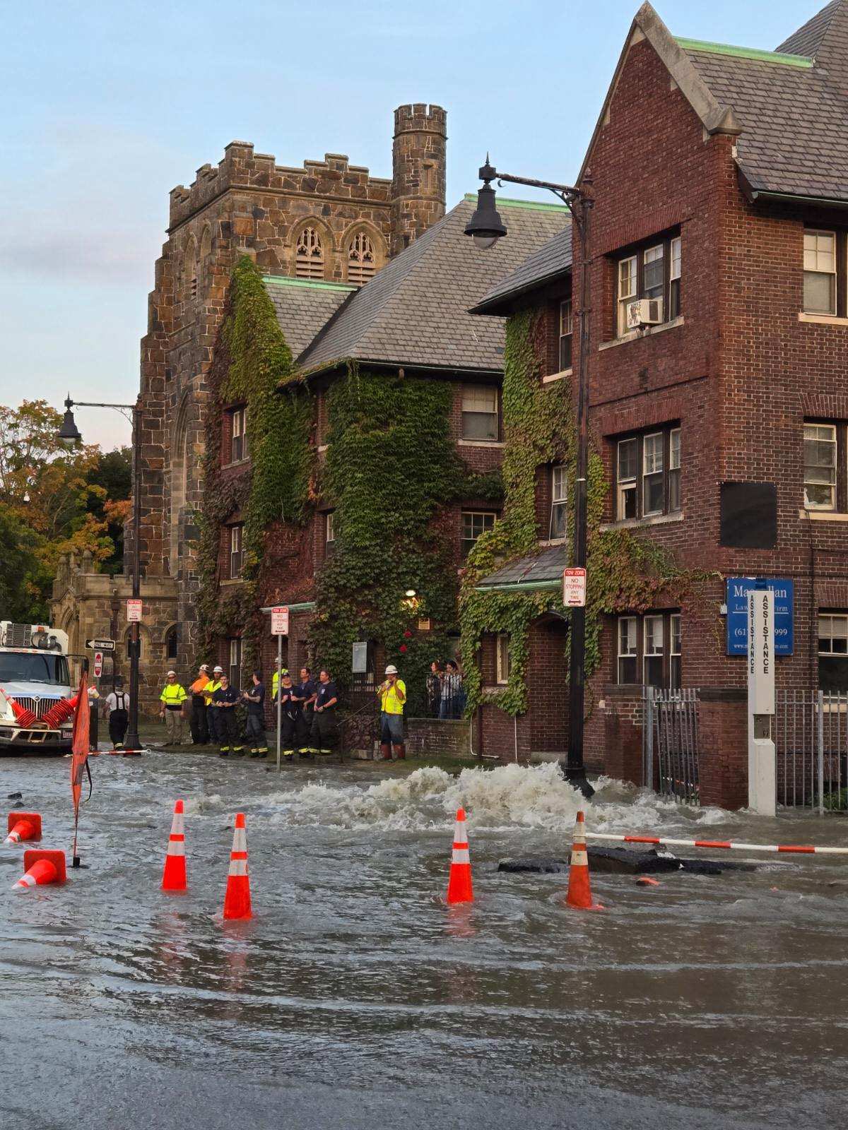 Dorchester water main break causes flooding, disrupts water and T service