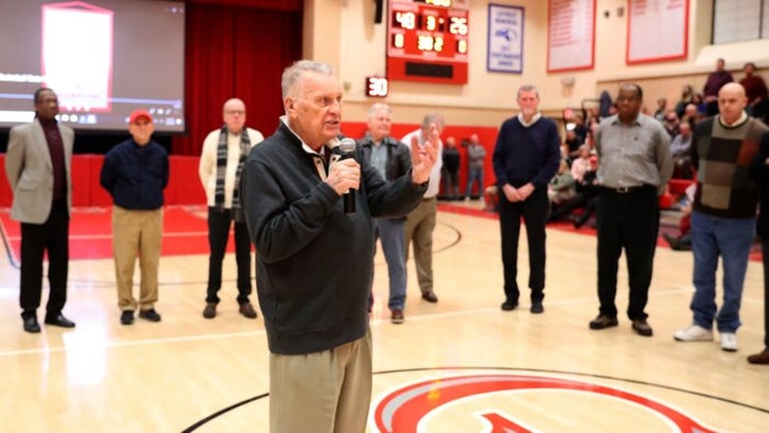 Holy Cross great Ron Perry Sr. dies at age 92