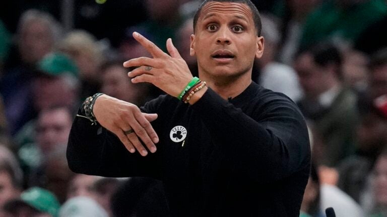 Joe Mazzulla clarifies comments on wanting NBA to allow fighting