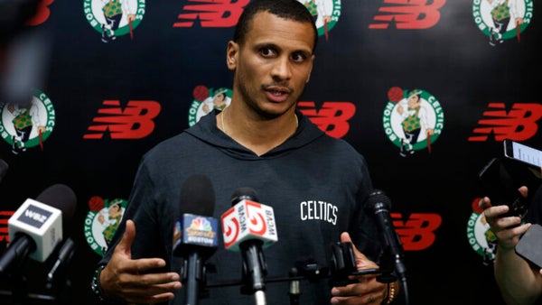 Joe Mazzulla drops all-time quote when asked about pressure